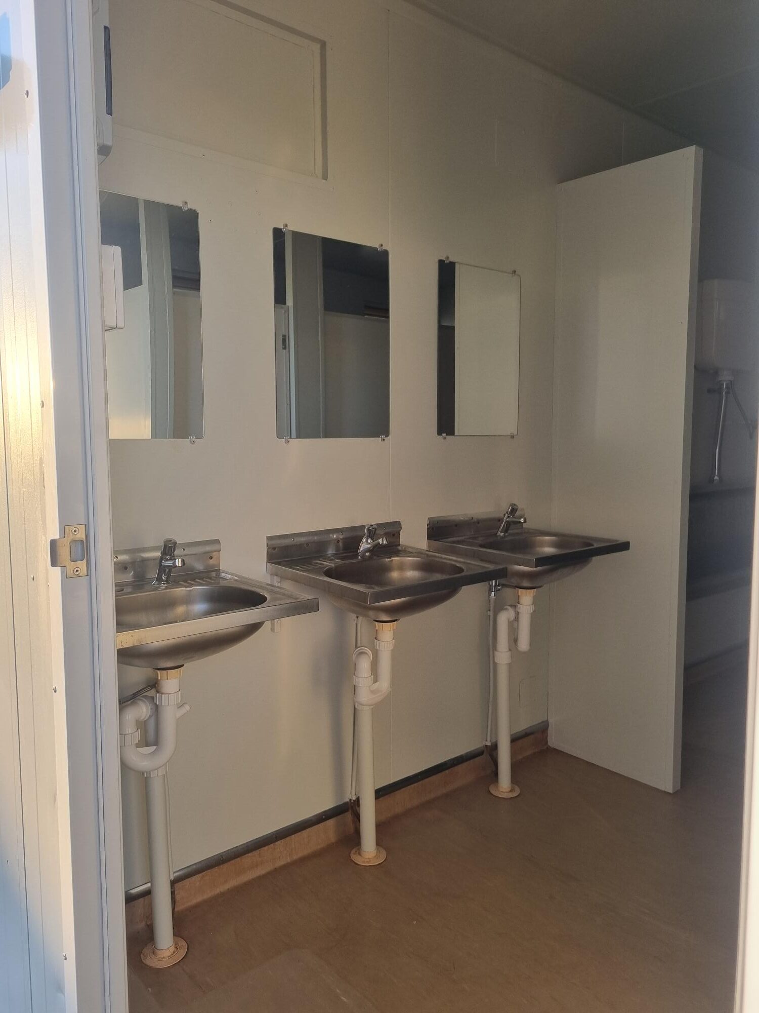 Transportable Toilet & Ablution Buildings - Mining Buildings